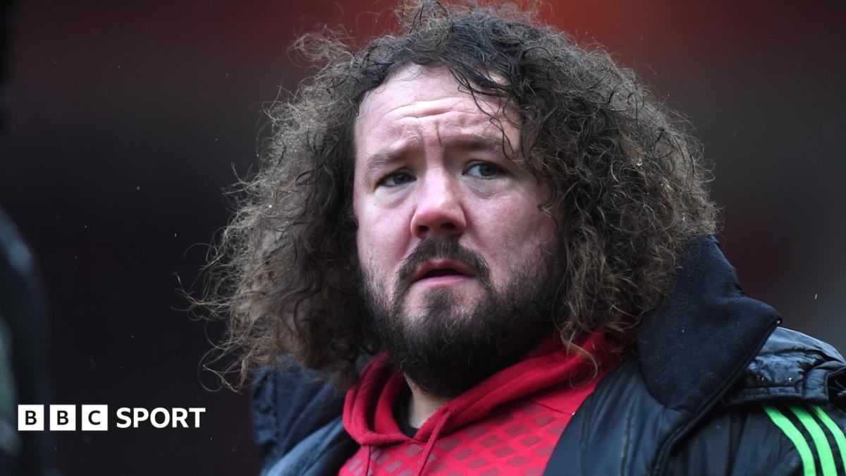 Adam Jones: Lions prop keen on future Wales coaching role - BBC Sport