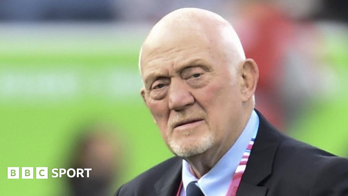 Ex-Wales coach Lynn Howells to leave Romania role - BBC Sport