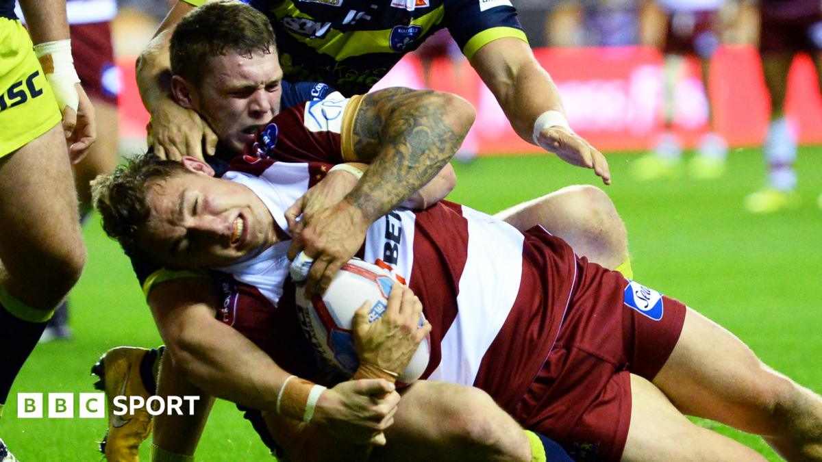 Wigan coach Shaun Wane pays tribute to Dan Sarginson after Wakefield ...