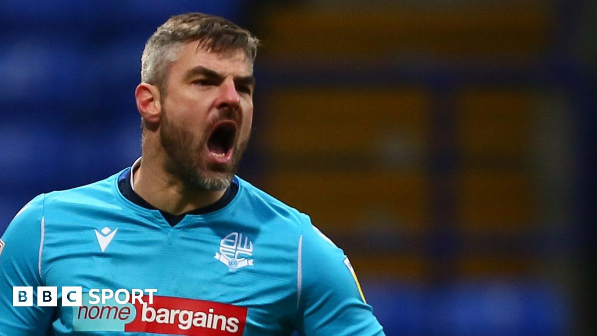 Matt Gilks: Veteran Bolton Wanderers goalkeeper signs new one-year deal ...