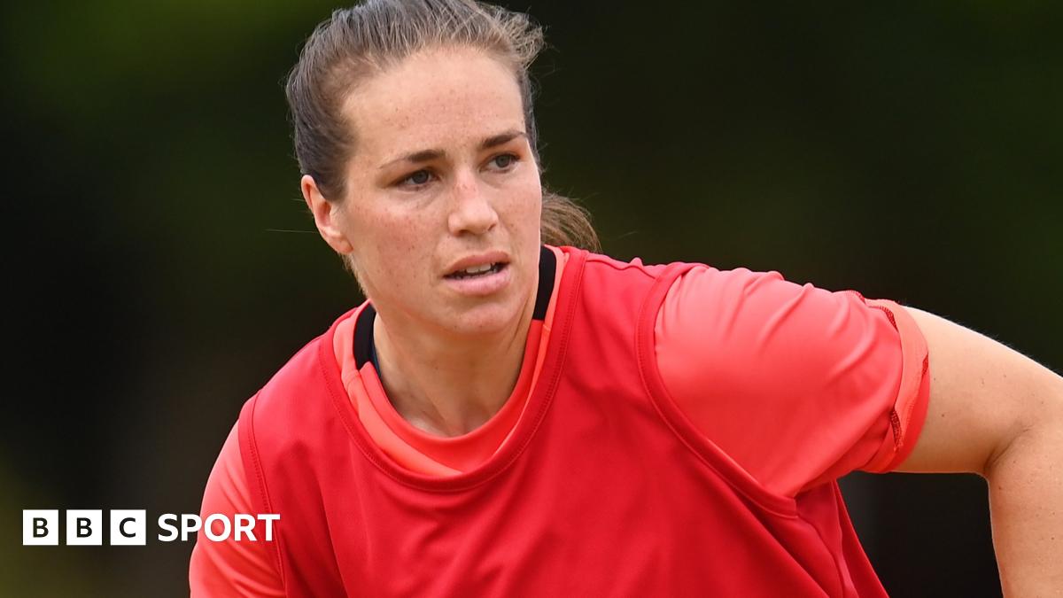 Emily Scarratt: England centre returns after 13 months following neck ...