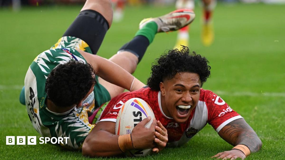 Tonga 92-10 Cook Islands: Tonga close Rugby League World Cup group in ...