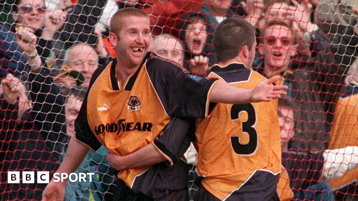 Iwan Roberts: Former Wolves striker hoping old club prove too strong ...