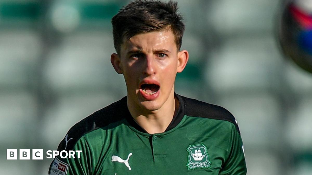 Kelland Watts: Newcastle United youngster aiming to be ever-present at ...