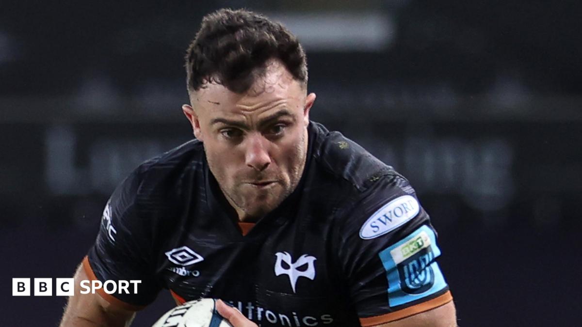 Luke Morgan: Wales wing signs new contract to remain at Ospreys - BBC Sport