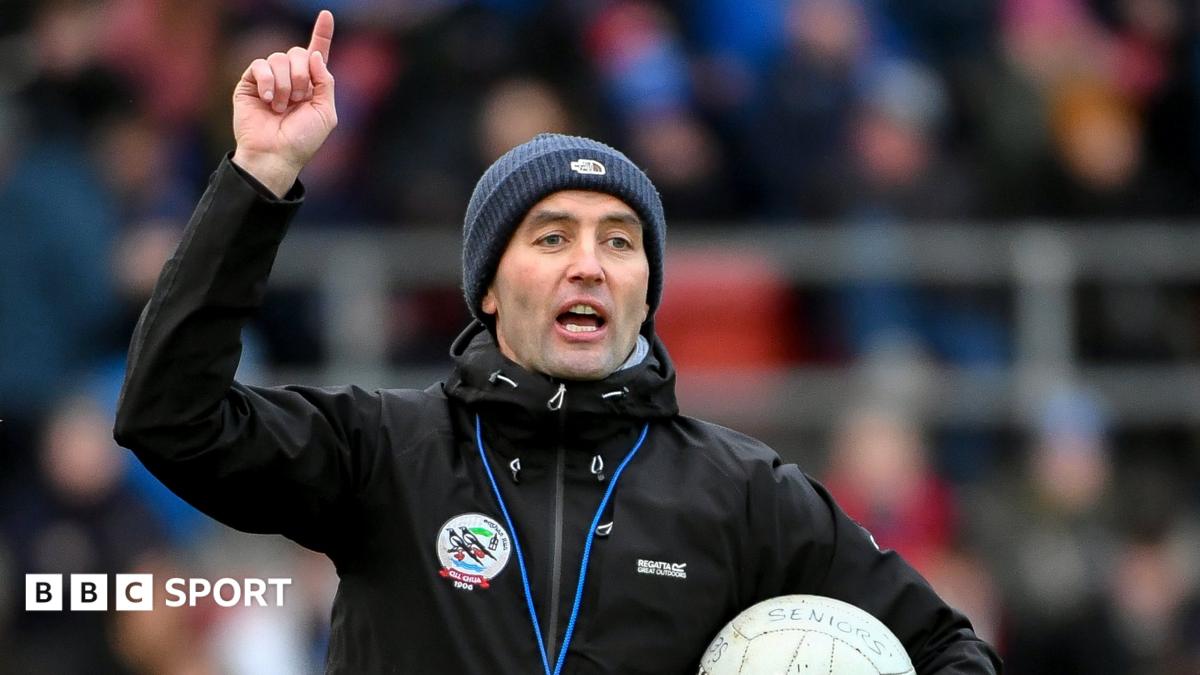 Karl Lacey: Donegal great to remain Kilcoo boss for 2024 season - BBC Sport