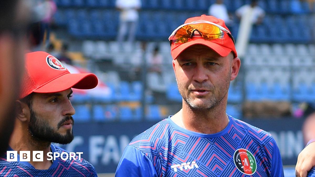 Jonathan Trott signs extension to remain Afghanistan head coach ...