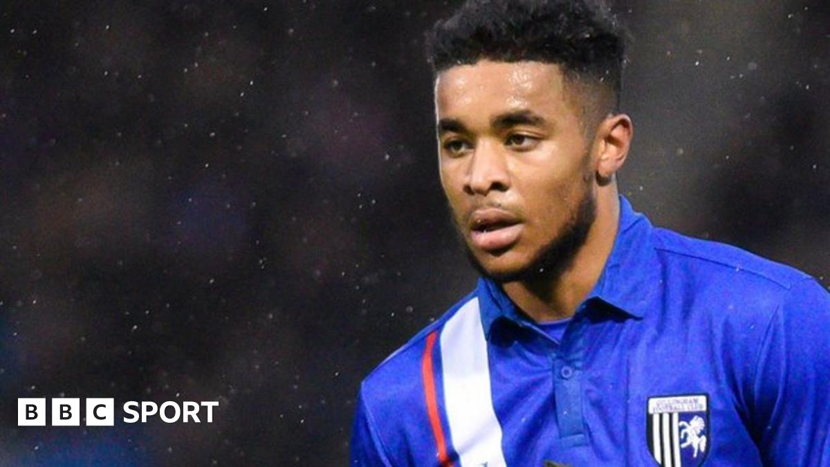 Gillingham 3-1 Bury - BBC Sport