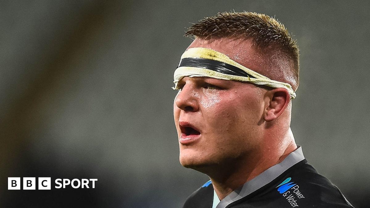 Dewi Lake: Hooker signs new two-year Ospreys deal - BBC Sport
