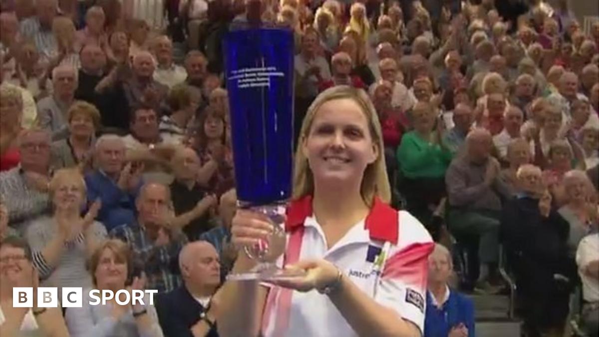 World Indoor Bowls: Ellen Falkner claims women's singles title - BBC Sport