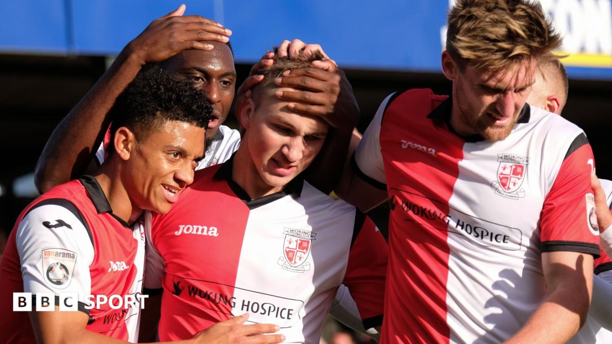 Woking 1-1 Bury - BBC Sport