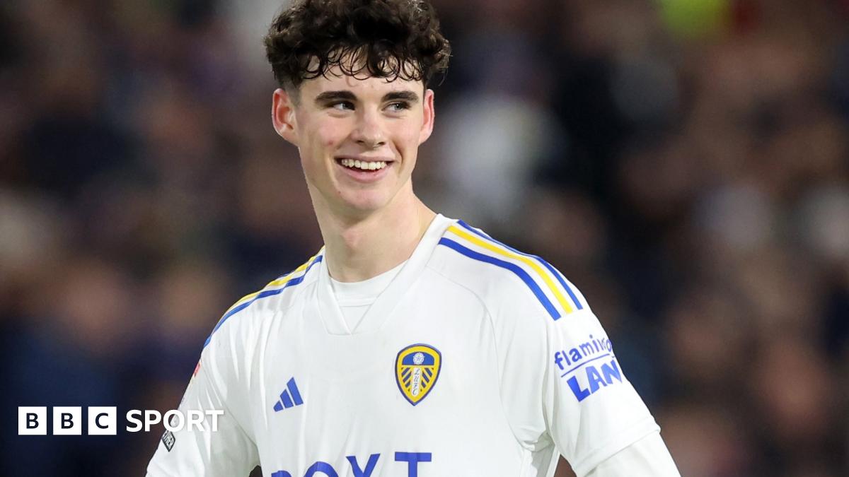 Archie Gray: Leeds United midfielder signs new 'long-term' deal - BBC Sport