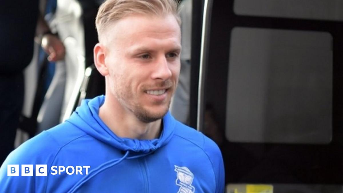 Marc Roberts: Birmingham City defender extends contract - BBC Sport