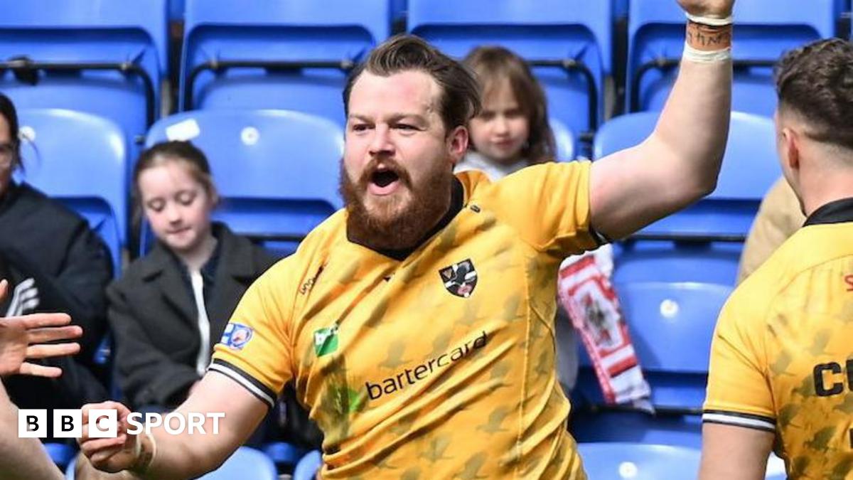 Tom Ashton: Cornwall centre leaves club after three seasons - BBC Sport