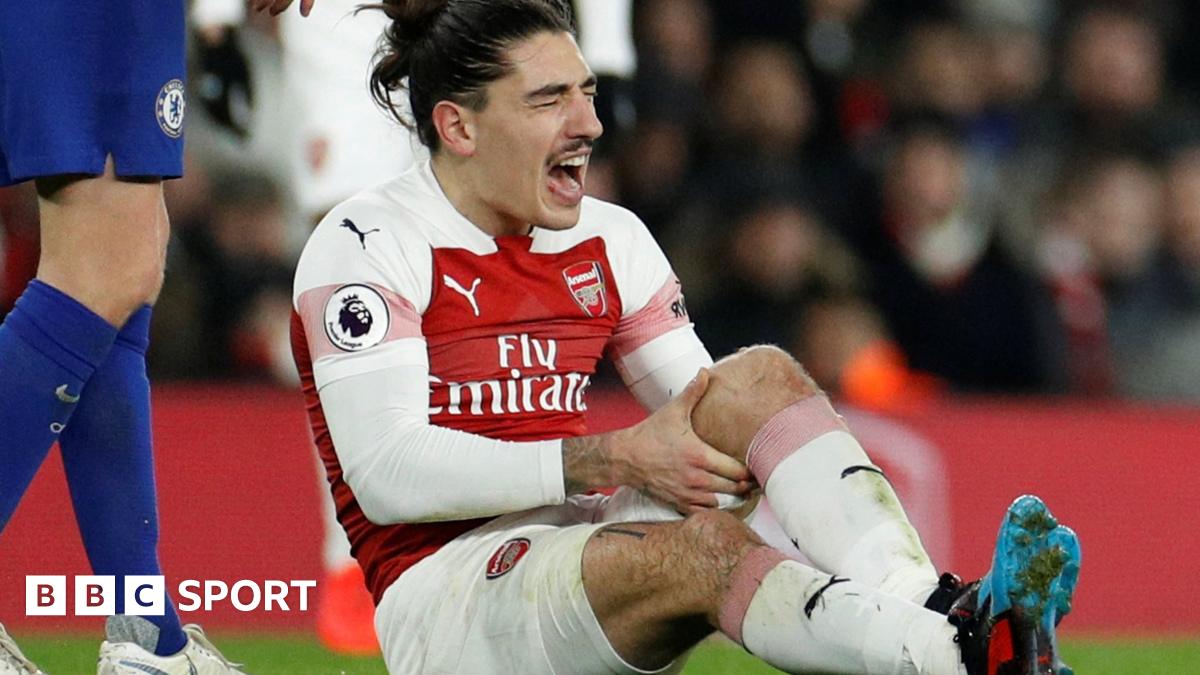 Hector Bellerin: Arsenal defender out for up to nine months after ...