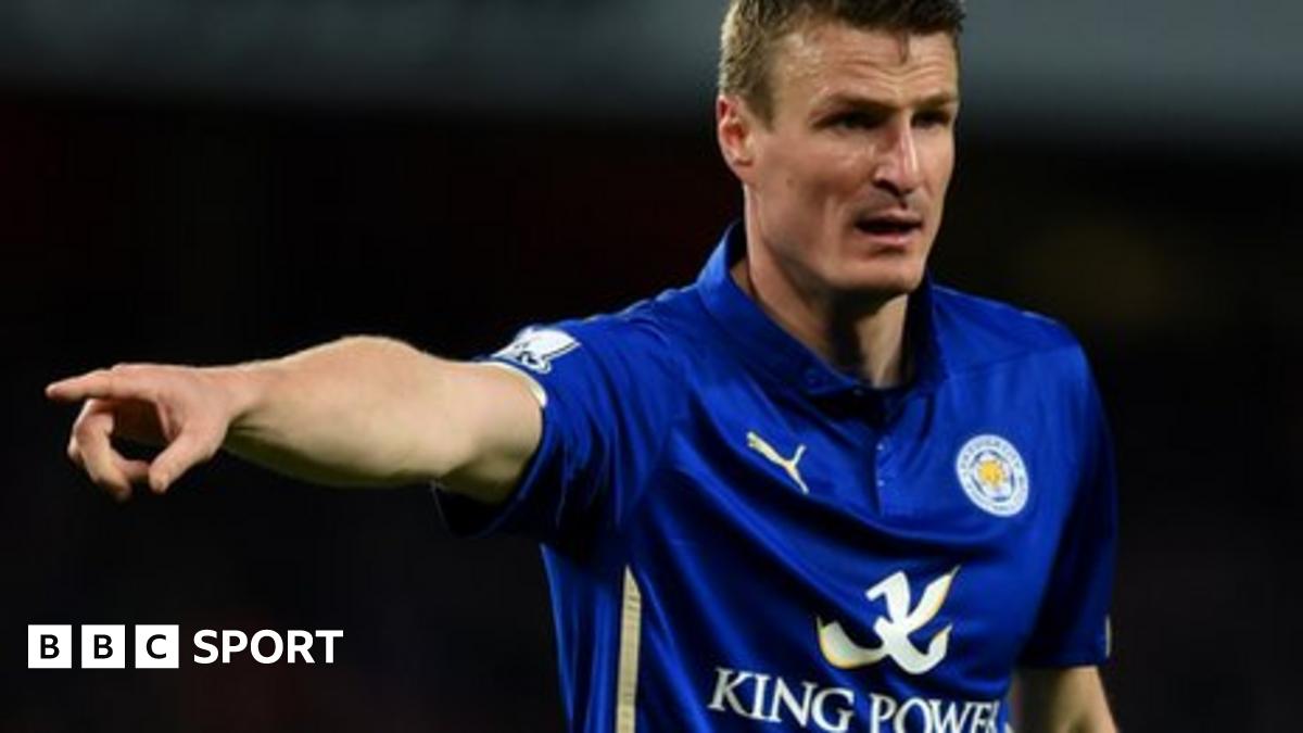 Robert Huth: Leicester sign ex-Germany defender from Stoke - BBC Sport