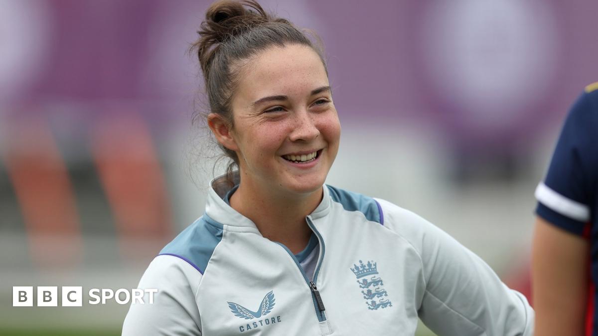Women's T20 World Cup: Alice Capsey and Kate Cross return to England ...