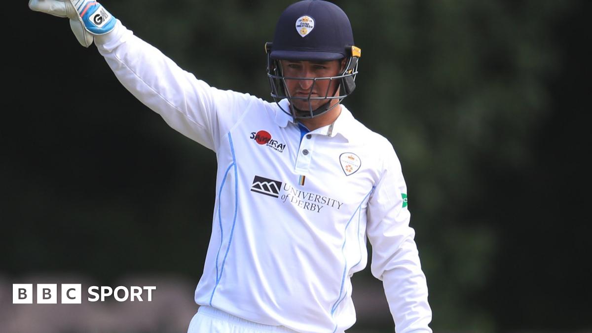 Daryn Smit: Derbyshire wicketkeeper signs one-year contract extension ...