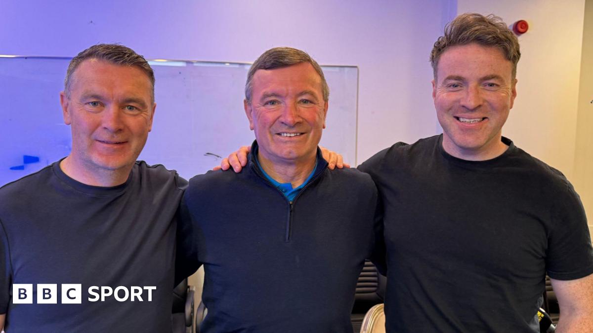 GAA Social: Cork legend Jimmy Barry-Murphy joins the podcast - BBC Sport