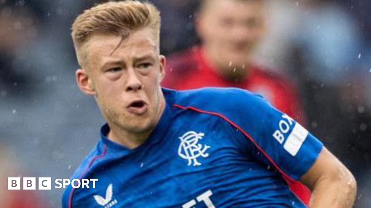Rangers' Connor Barron gets first Scotland call-up - BBC Sport