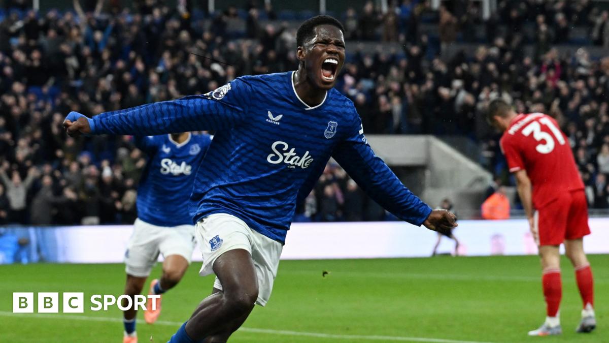 Everton 3-0 Nottingham Forest: Thierno Barry scores as Everton move ...