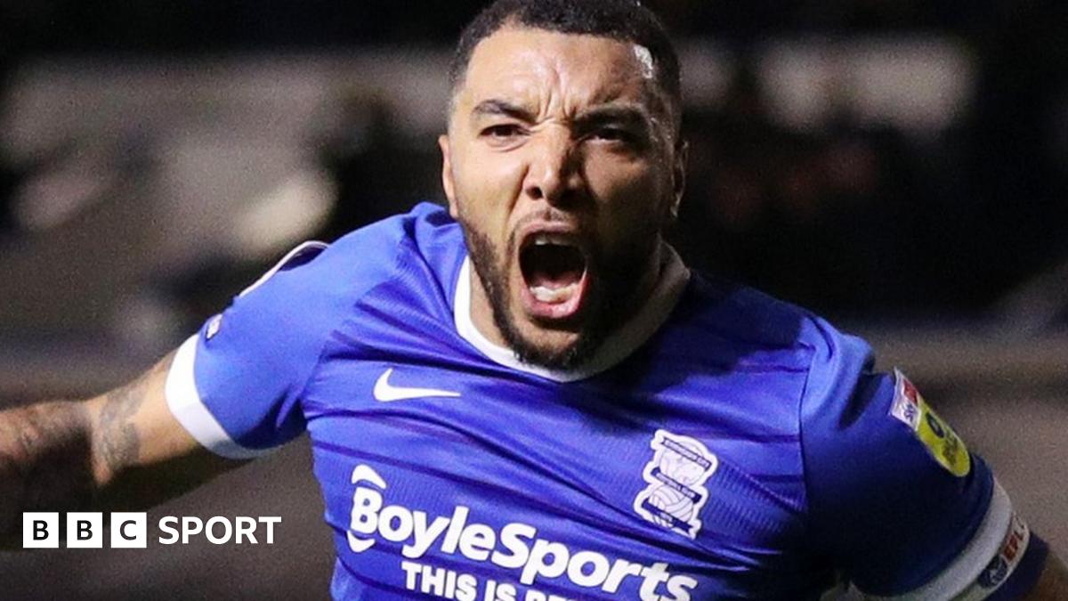 Troy Deeney: Birmingham City captain weighs up future with Blues - BBC ...