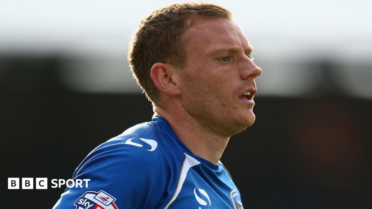 Brian Wilson: Oldham Athletic defender agrees one-year extension - BBC ...