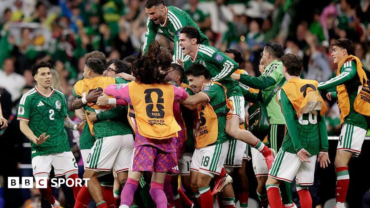 Mexico vs Ecuador LIVE: FIFA World Cup Round of 32 score, commentary ...