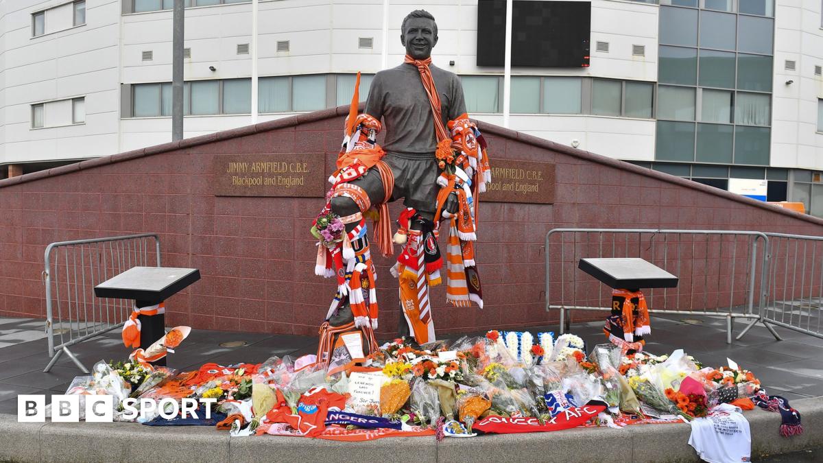 Jimmy Armfield: Football pays tribute to the late England captain - BBC ...