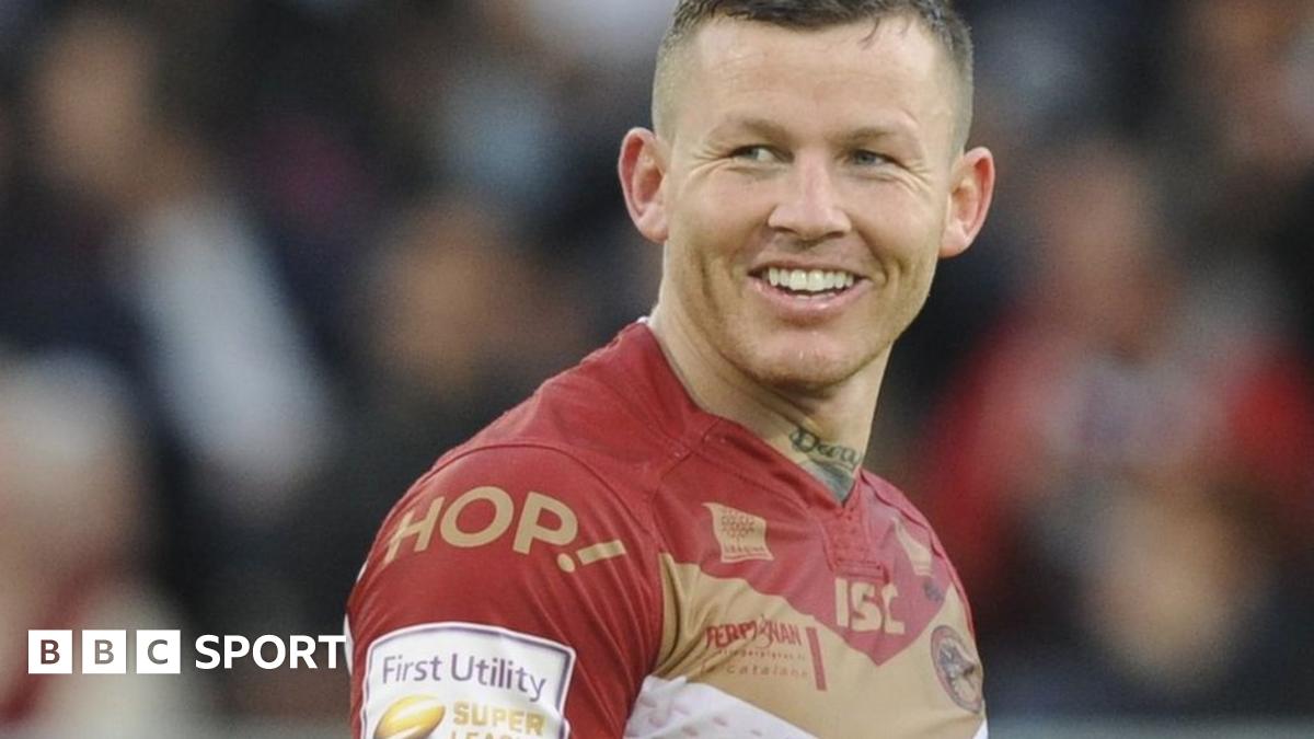 Todd Carney: Salford Red Devils half-back's visa application approved ...