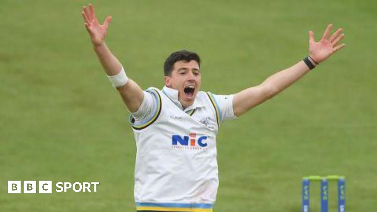 Matthew Fisher: Yorkshire bowler to leave club at end of season - BBC Sport