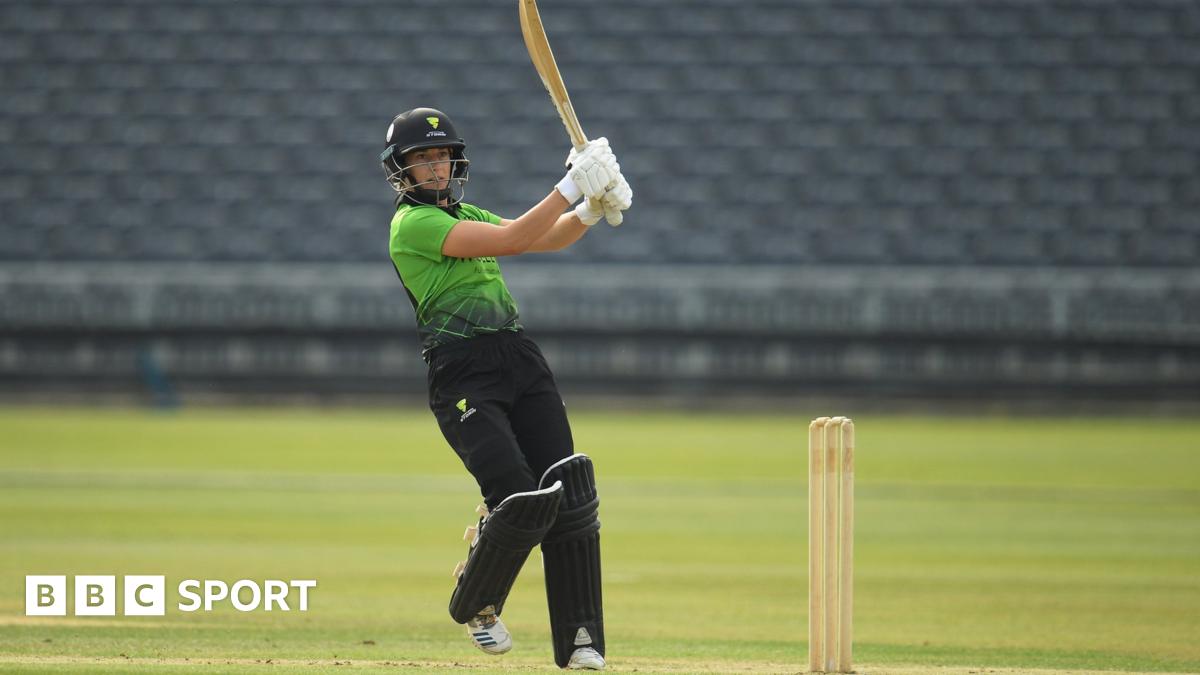 Fi Morris: Western Storm cricketer says counselling saved her life ...