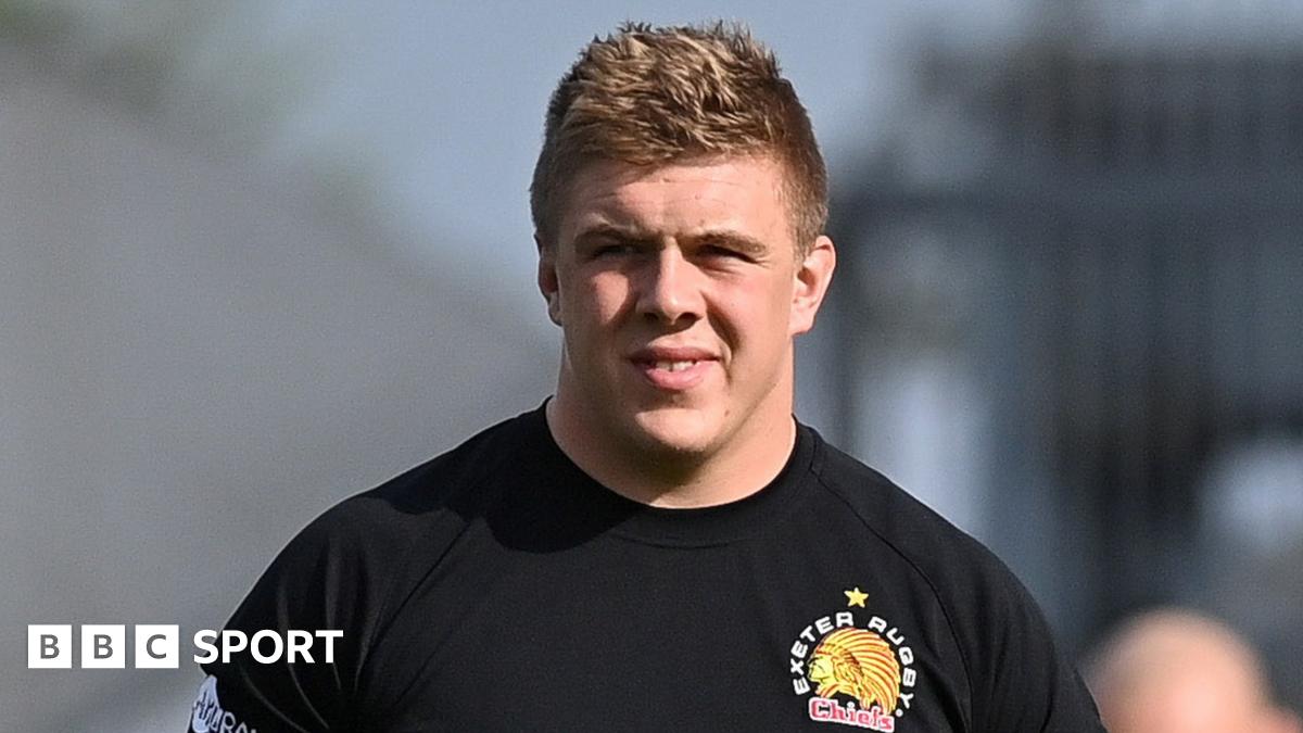 Sam Nixon: Bristol sign Exeter prop on season-long loan - BBC Sport