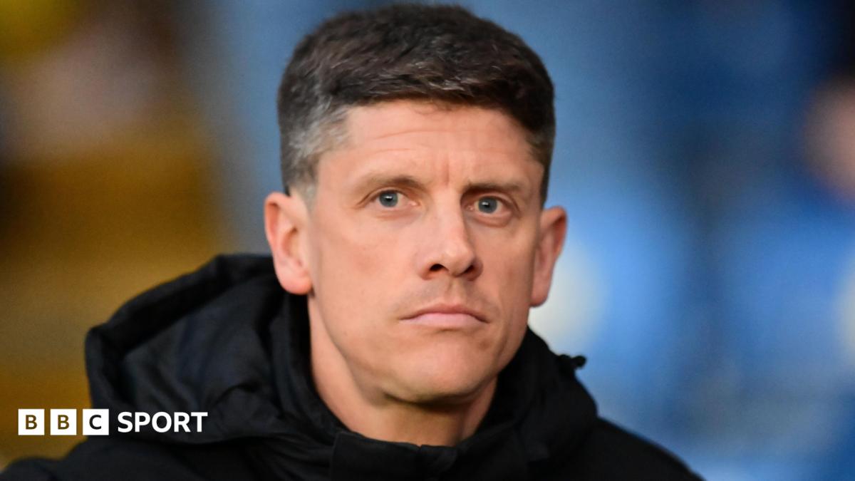 Alex Revell: Stevenage interim boss wants positive finish - BBC Sport