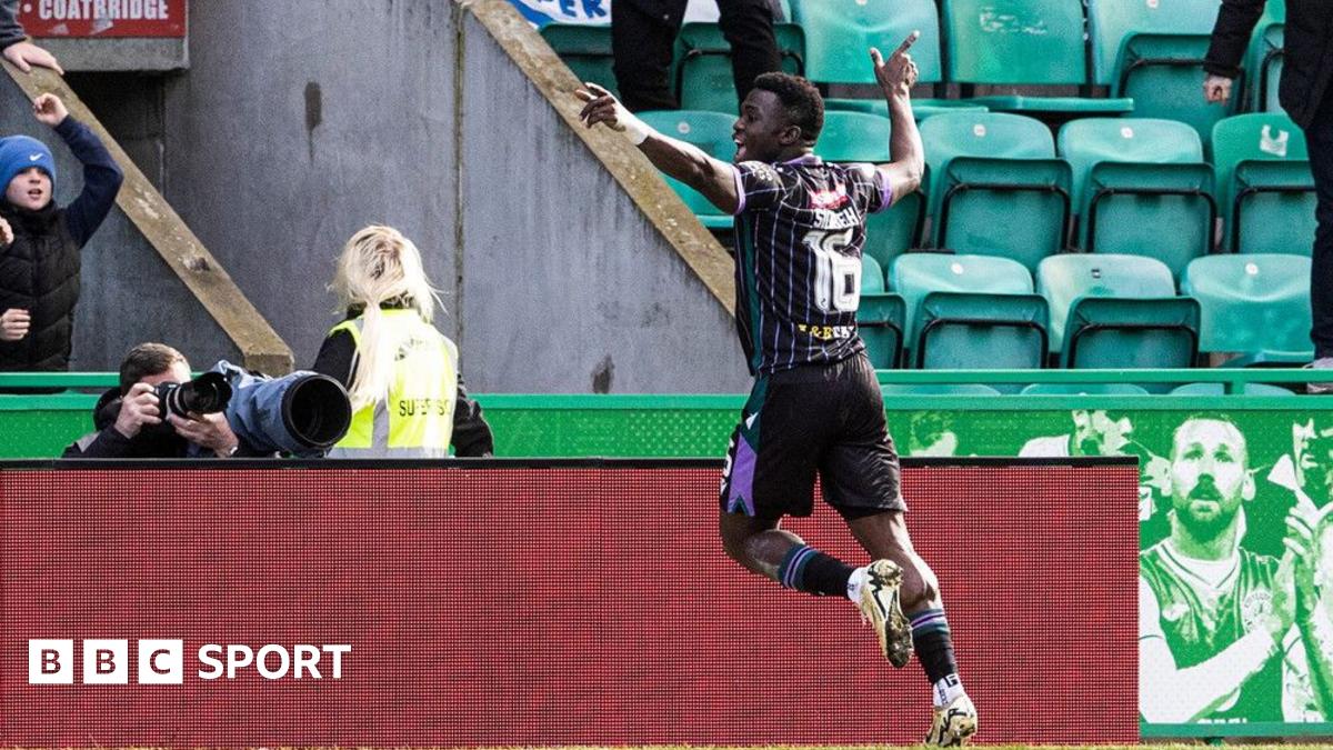 Sidibeh picked in TOTW - BBC Sport