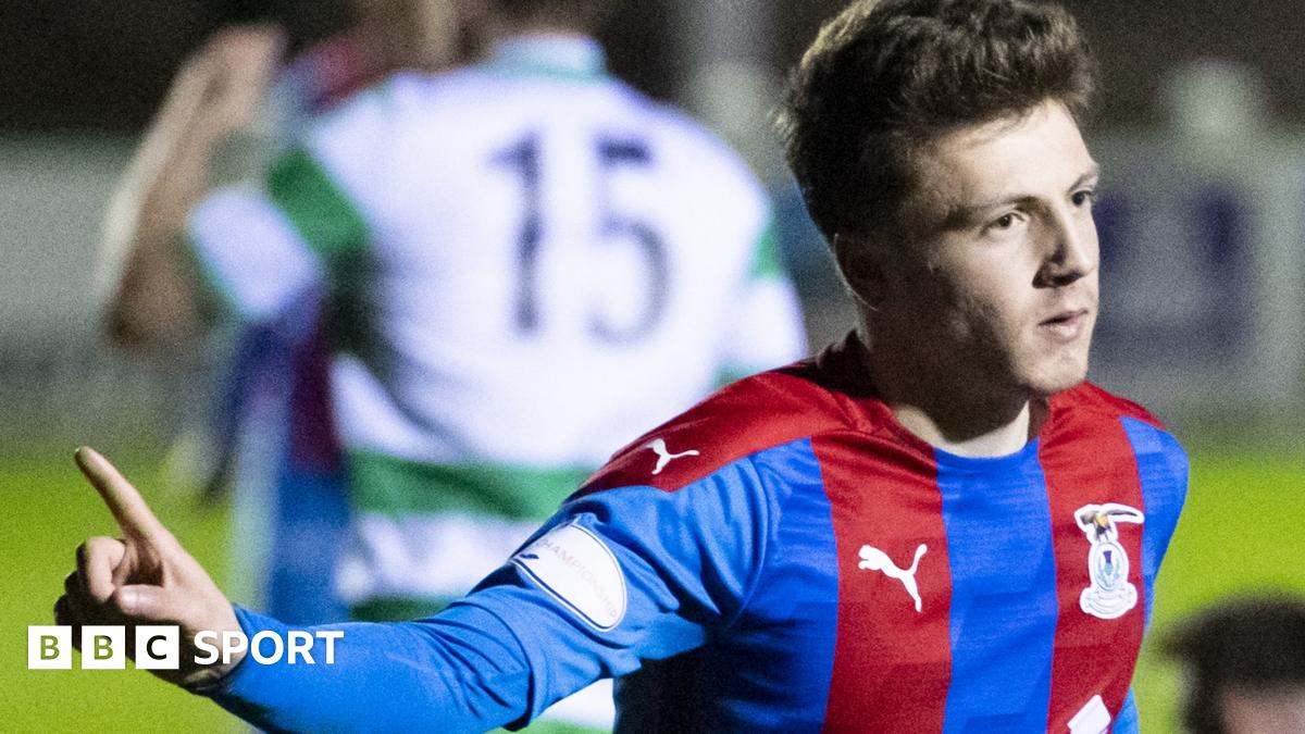 Daniel Mackay: Hibs agree fee for Inverness CT forward - BBC Sport