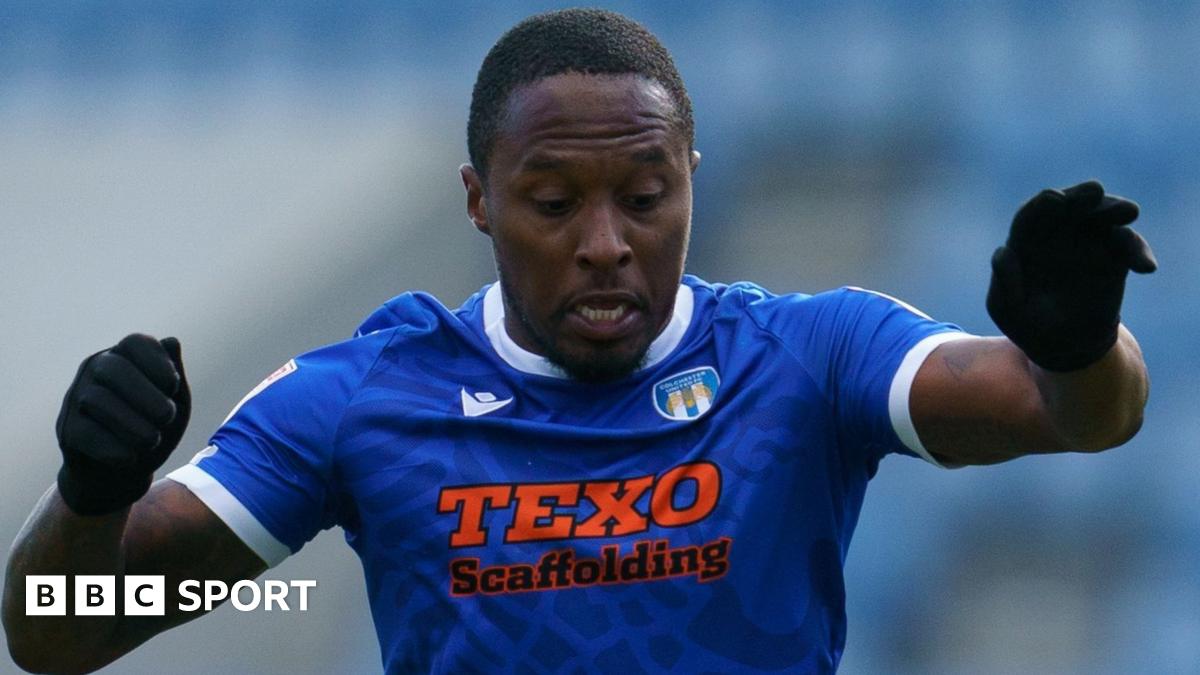 Callum Harriott: Gillingham sign free-agent winger on short-term deal ...