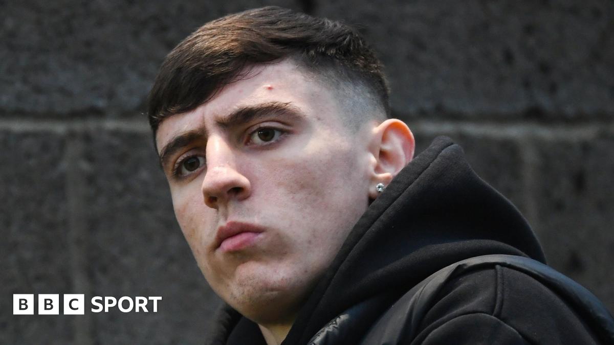 Charlie Reilly: Dundee sign forward from Albion Rovers on two-year ...