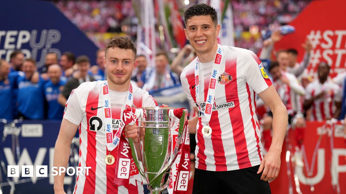 Sunderland 2-0 Wycombe Wanderers: Black Cats win League One play-off final at Wembley - BBC Sport