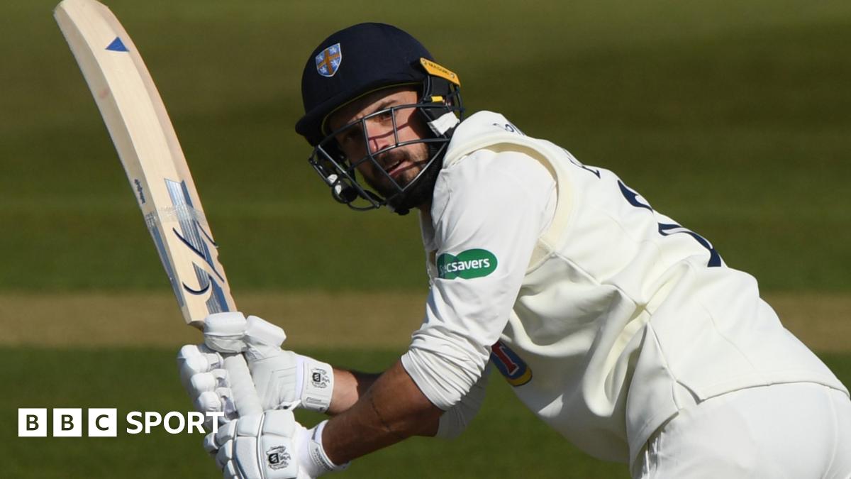 Ned Eckersley: Durham wicketkeeper-batsman succeeds Cameron Bancroft as ...