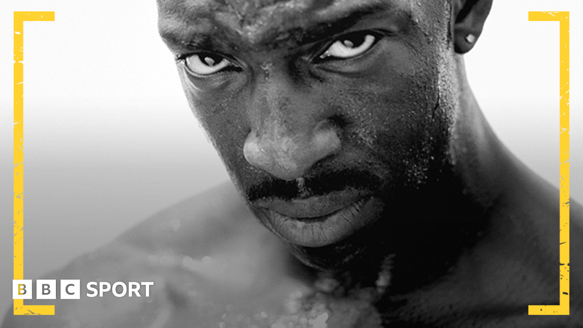 michael johnson sprinter stroke