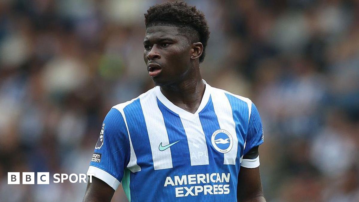 Brighton news: Warren Aspinall questions Carlos Baleba's form - BBC Sport