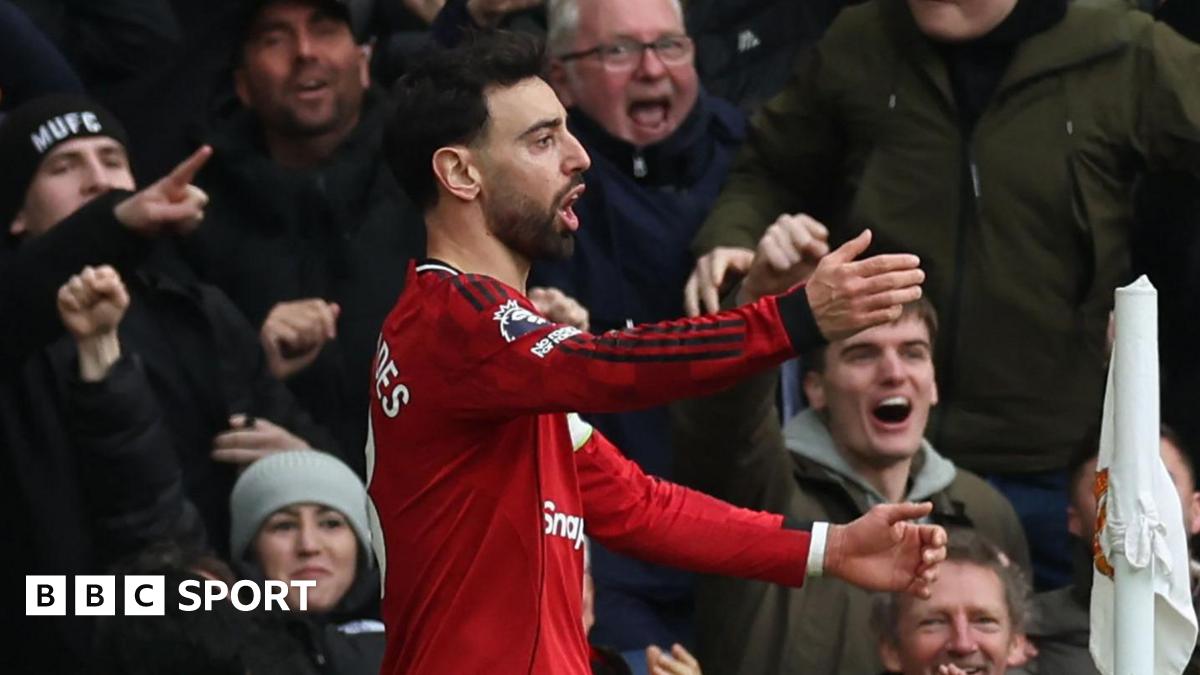 Premier League LIVE: Man United v Man City, Chelsea v Brentford ...