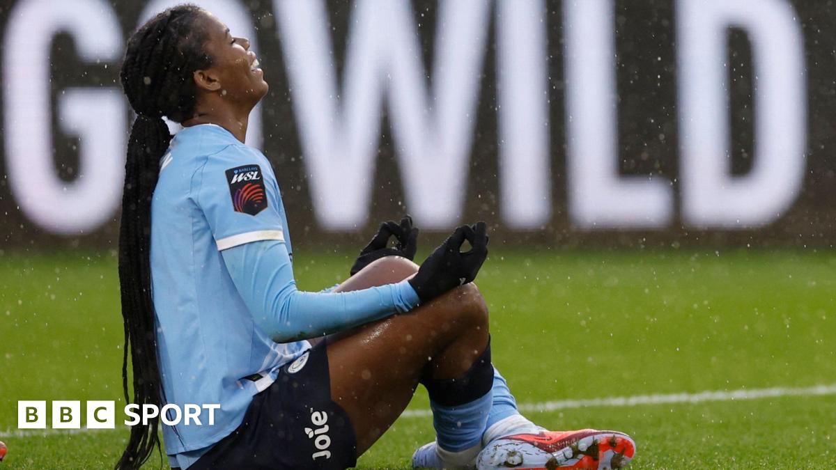 WSL LIVE: Brighton vs Chelsea, Man City vs Aston Villa & West Ham vs ...