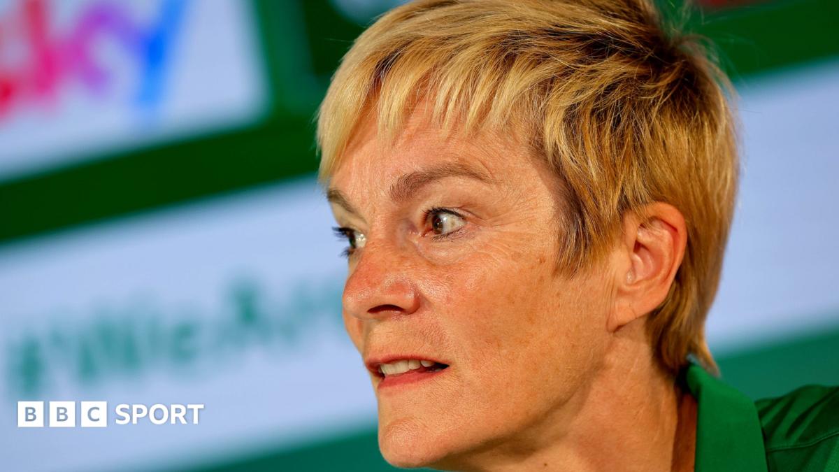Republic boss Pauw hopes for fans boost in Australia friendly - BBC Sport