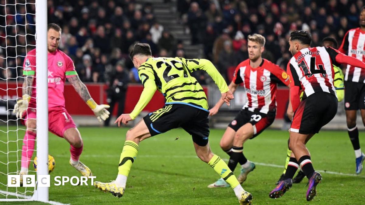 Premier League LIVE: Man City vs Liverpool, Newcastle vs Chelsea ...