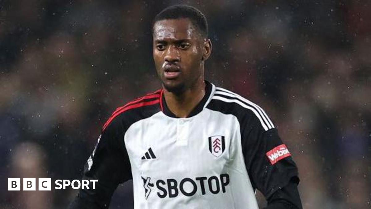 Tosin Adarabioyo: Chelsea close to signing Fulham defender - BBC Sport