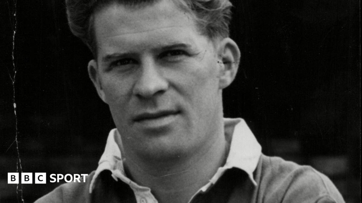 Noel Kinsey: Former Wales forward dies - BBC Sport