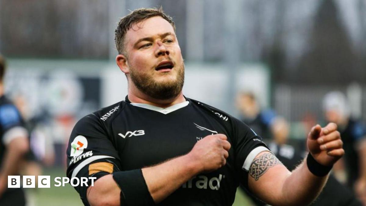 Murray McCallum: Newcastle Falcons prop signs new deal - BBC Sport