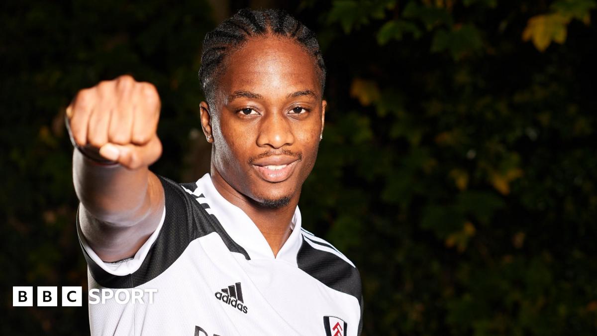 Terence Kongolo: Fulham sign defender from Huddersfield for reported £ ...